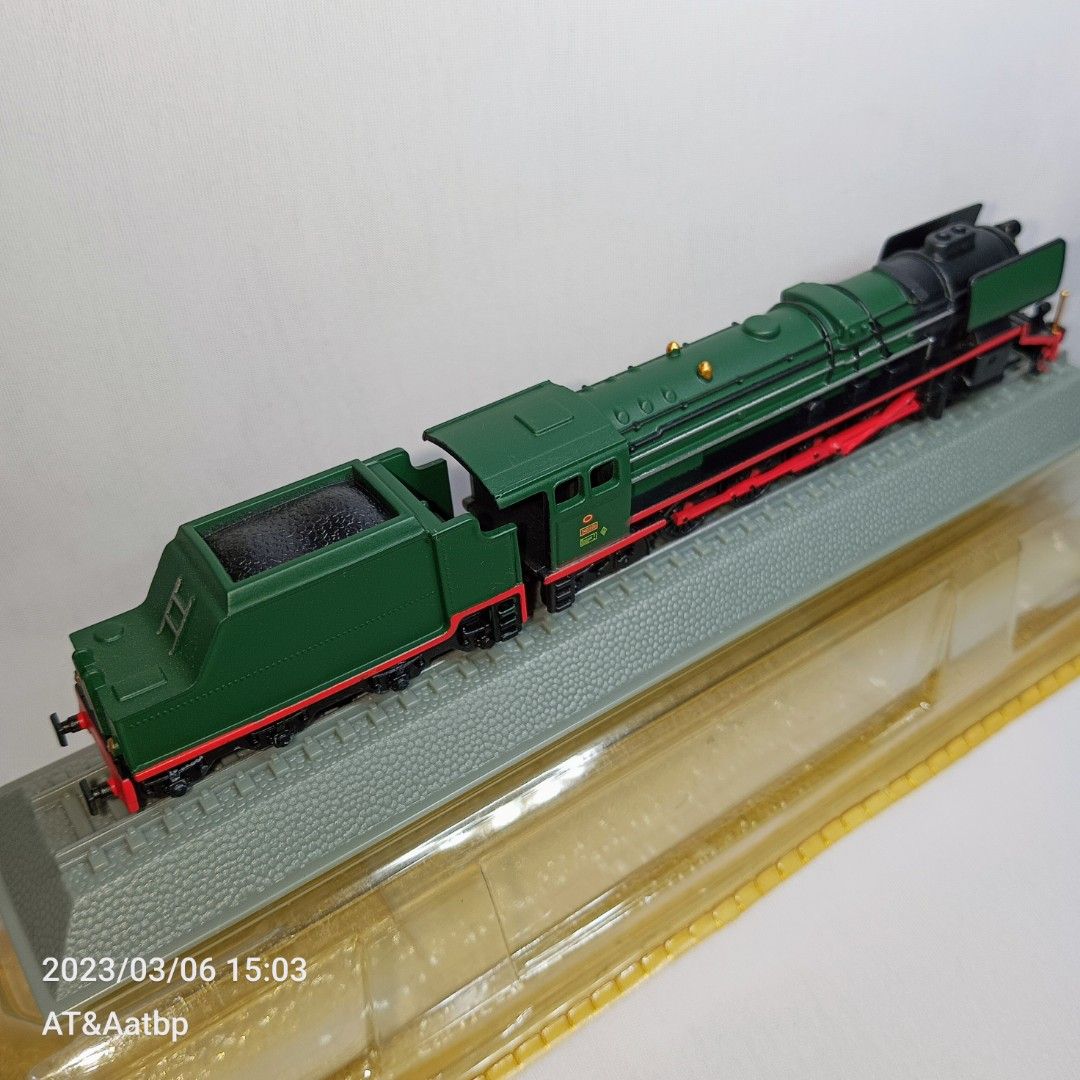 DelPrado Die-cast 1:160 scale / N-Guage RENFE 242 "Confederación" Steam ...