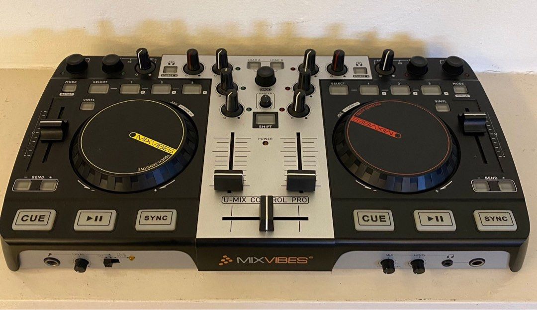 DJ Mixer (mix vibes u mix control ), Audio, Other Audio Equipment on ...