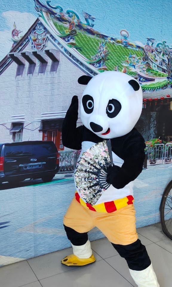 Dreamworks Cosplay