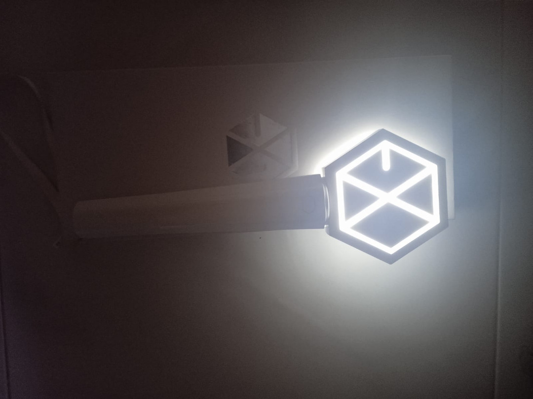 EXO Official light stick version 2, Hobbies & Toys, Memorabilia ...