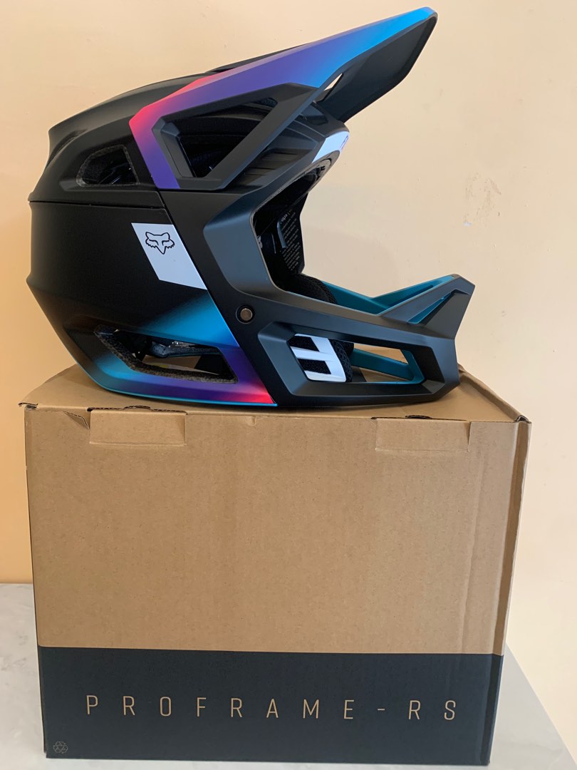 Fox head Proframe Pro RTRN fullface helmet, Sports Equipment, Bicycles & Parts, Parts ...
