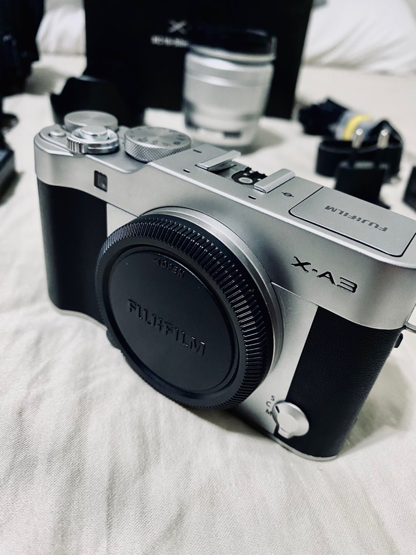 FUJIFILM X-A3 MIRRORLESS, Photography, Cameras on Carousell