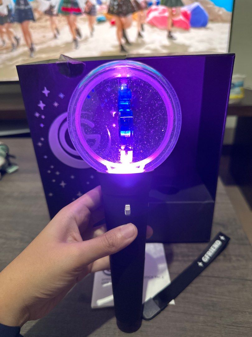 GFriend Official Light Stick version 2, Hobbies & Toys, Memorabilia ...