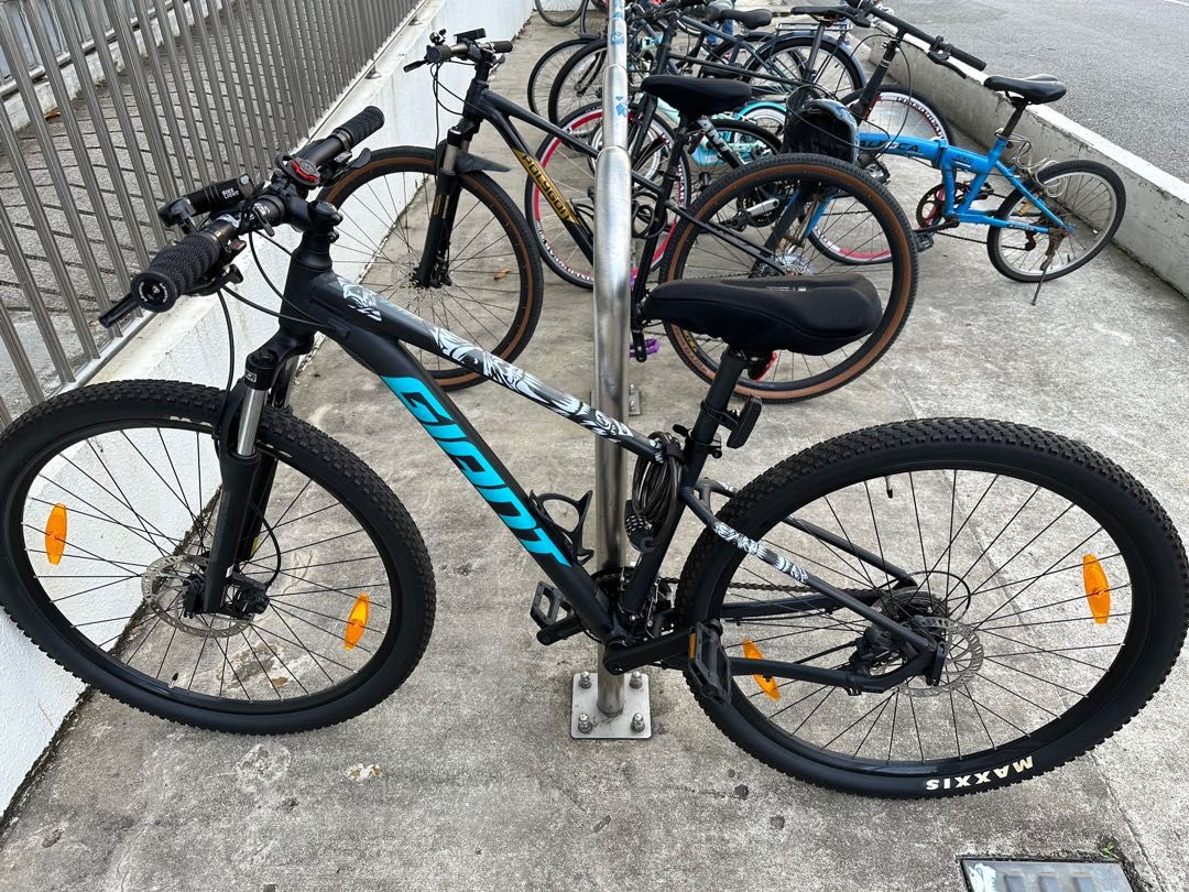 Giant talon 3, Sports Equipment, Bicycles & Parts, Bicycles on Carousell