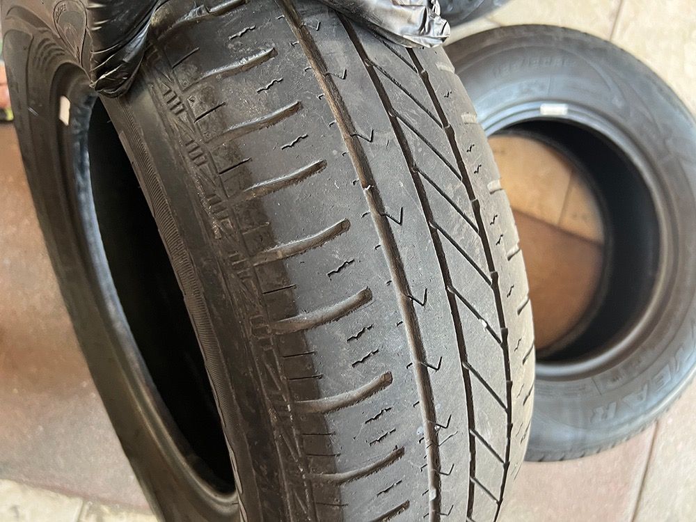 goodyear duraplus 185/80/14 tires from advanture, Car Parts ...