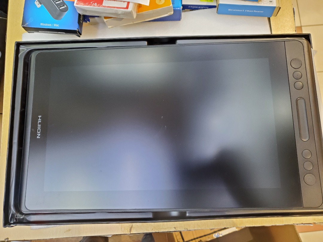 Huion Kamvas Pro 13 Mobile Pen Display 13.3 Inch Battery-Free Drawing ...