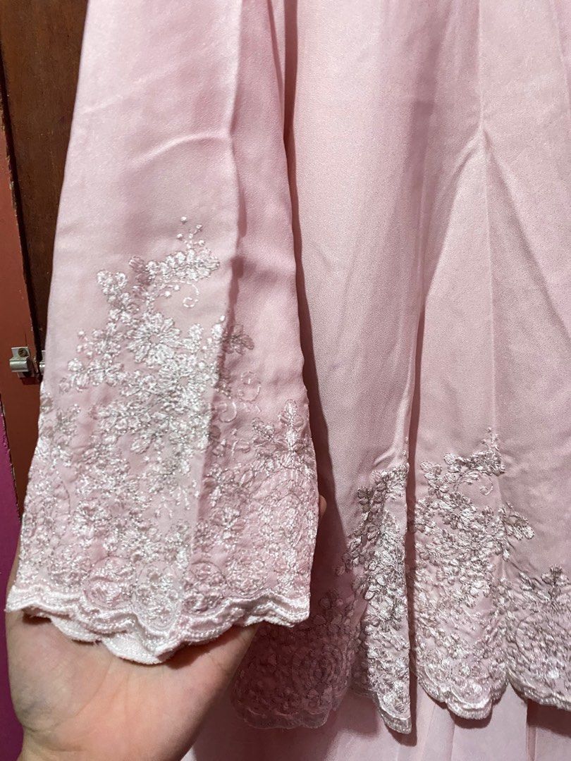 Jakel Exclusive Doll Kurung, Women's Fashion, Muslimah Fashion, Baju ...