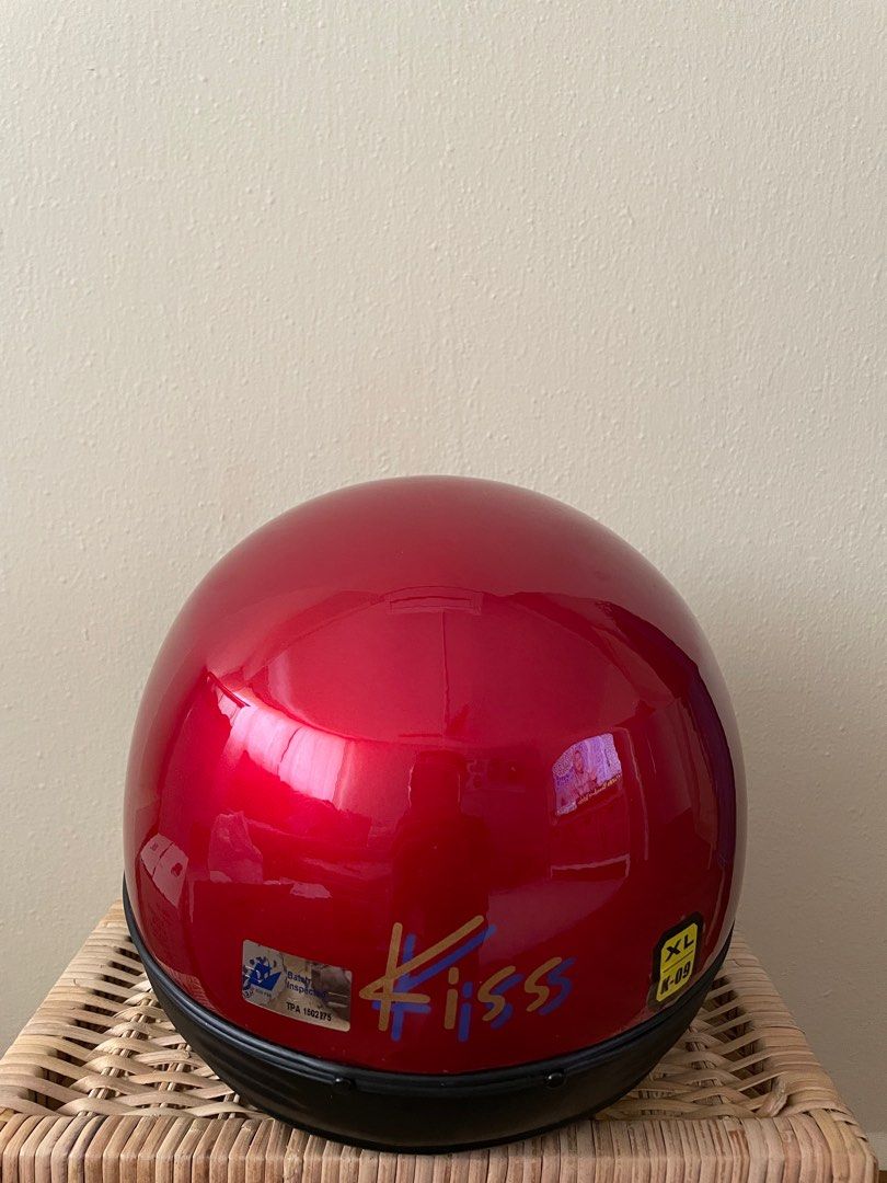 Kiss Helmet, Motorcycles, Motorcycle Apparel on Carousell