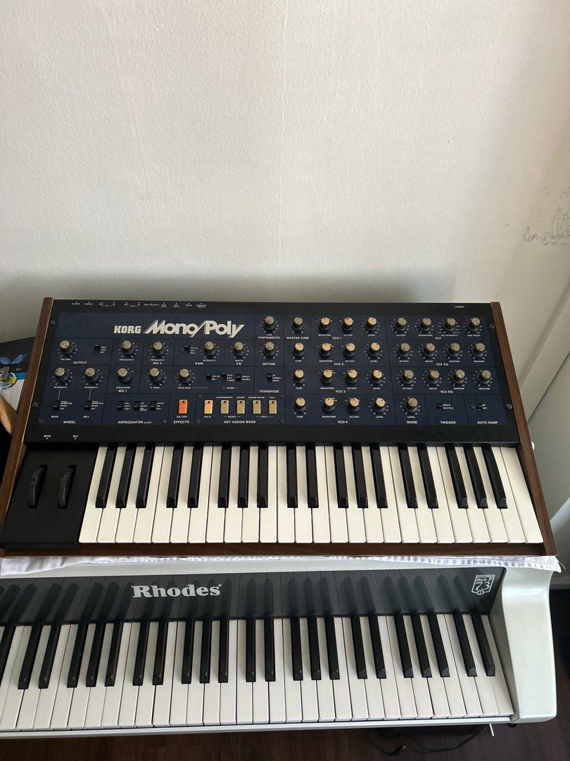 Korg Mono Poly Vintage Synthesizer Keyboard| Synth |, Hobbies & Toys ...