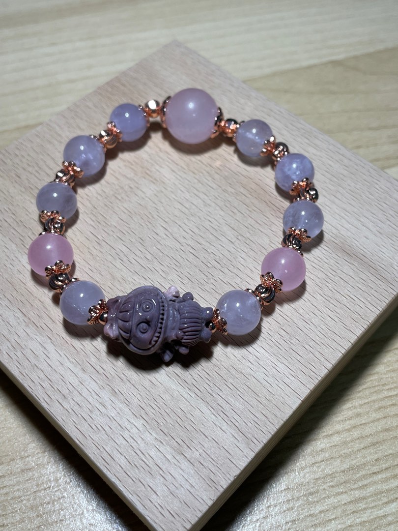Labubu bracelet alashan agate, Women's Fashion, Jewelry & Organisers ...
