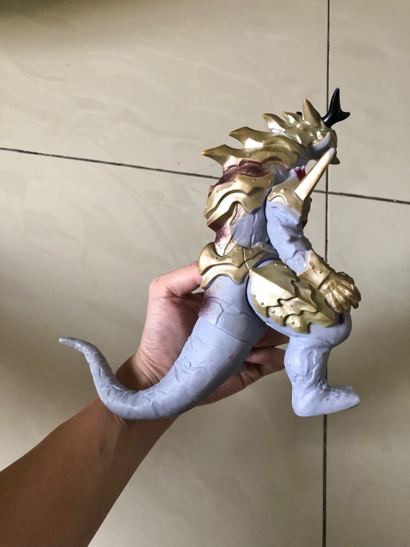 Mainan monster ultraman preloved, Bayi & Anak, Mainan & Baby Walker di ...