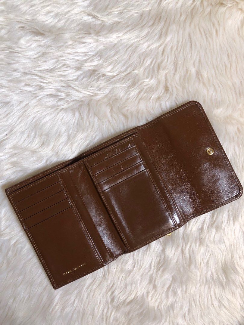MARC JACOBS WALLET, Luxury, Bags & Wallets on Carousell