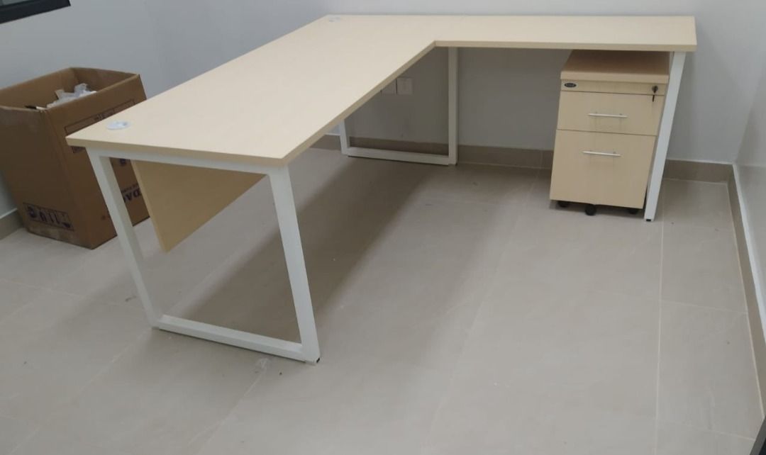 Meja Kerja Indachi Wilson Meja Tulis Meja Komputer Meja Belajar Meja ...