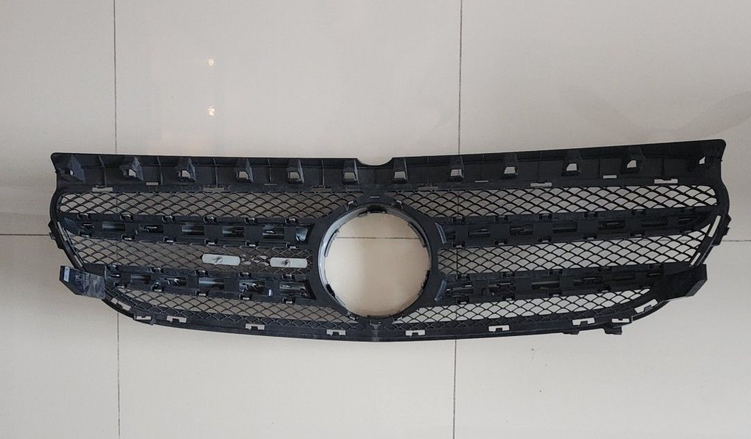 Mercedes-Benz W246 Front Grill Original, Car Accessories, Accessories ...