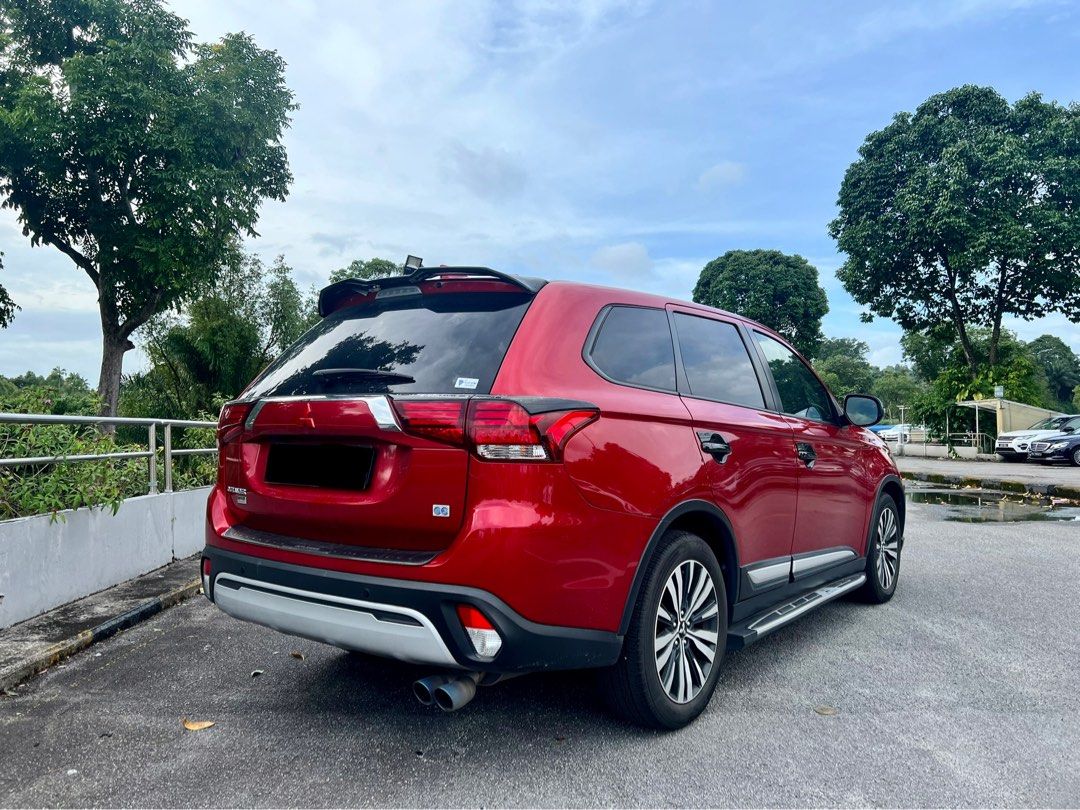 Mitsubishi Outlander 2.0 (A), Cars, Used Cars on Carousell