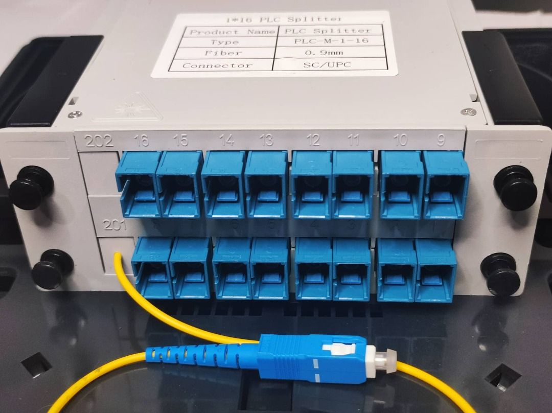 Napbox with 1*16 PLC Casette Splitter Set on Carousell