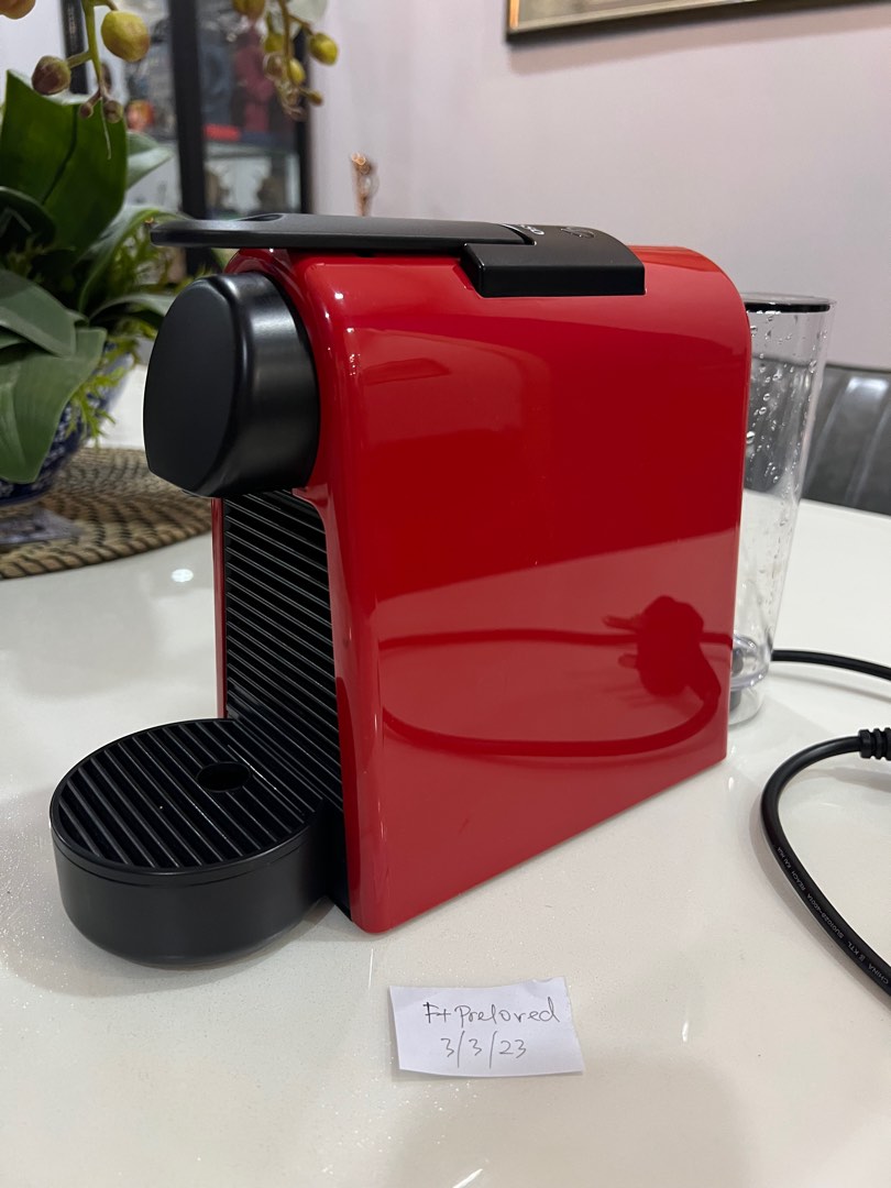 Nespresso Essenza Mini Coffee Machine, TV & Home Appliances, Kitchen ...