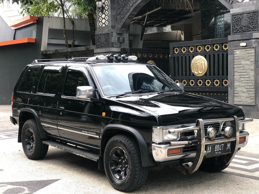 Nissan Terrano, Mobil & Motor, Mobil untuk Dijual di Carousell