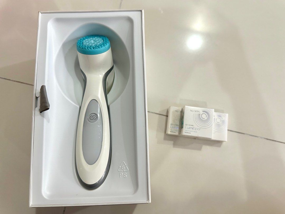 Nuskin AgeLoc LumiSpa Device & facial wash, Beauty & Personal Care ...