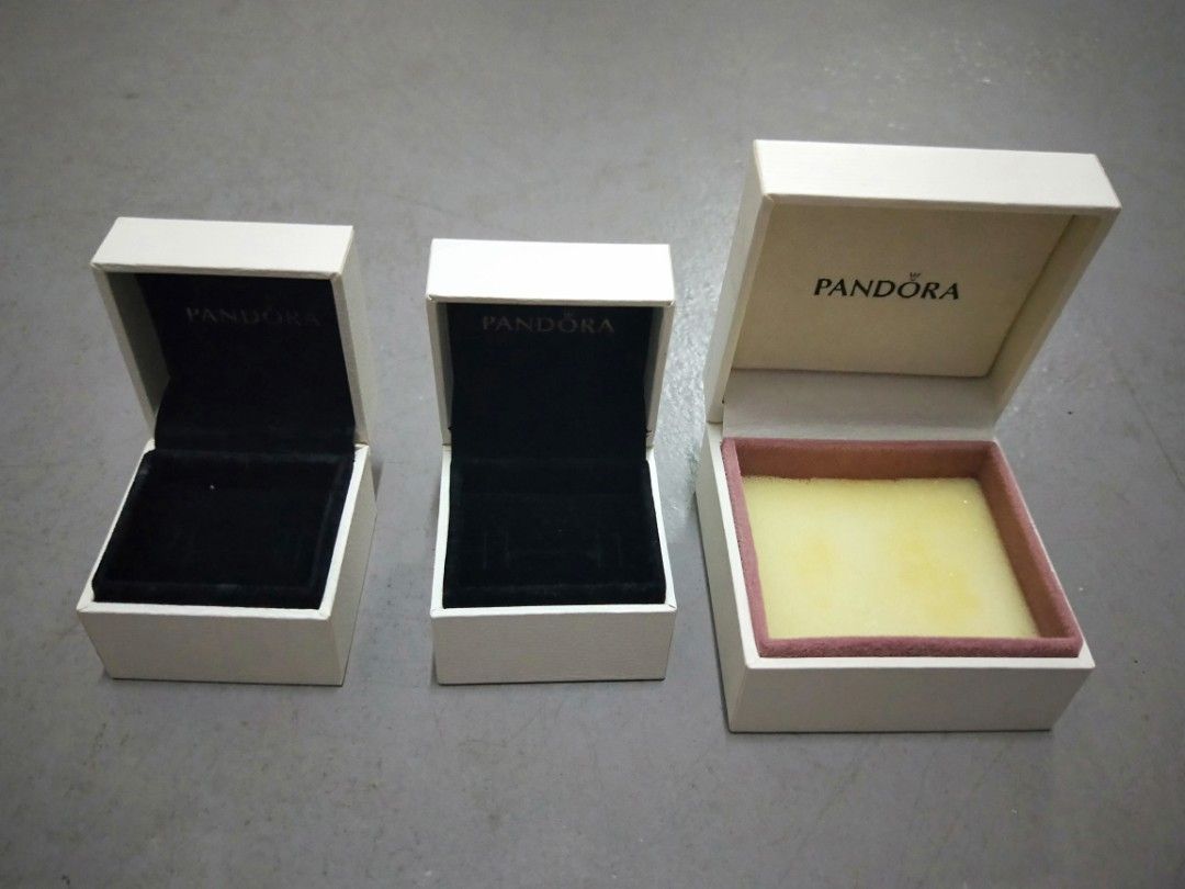 Pandora Jewellery Boxes, Women's Fashion, Jewelry & Organisers ...