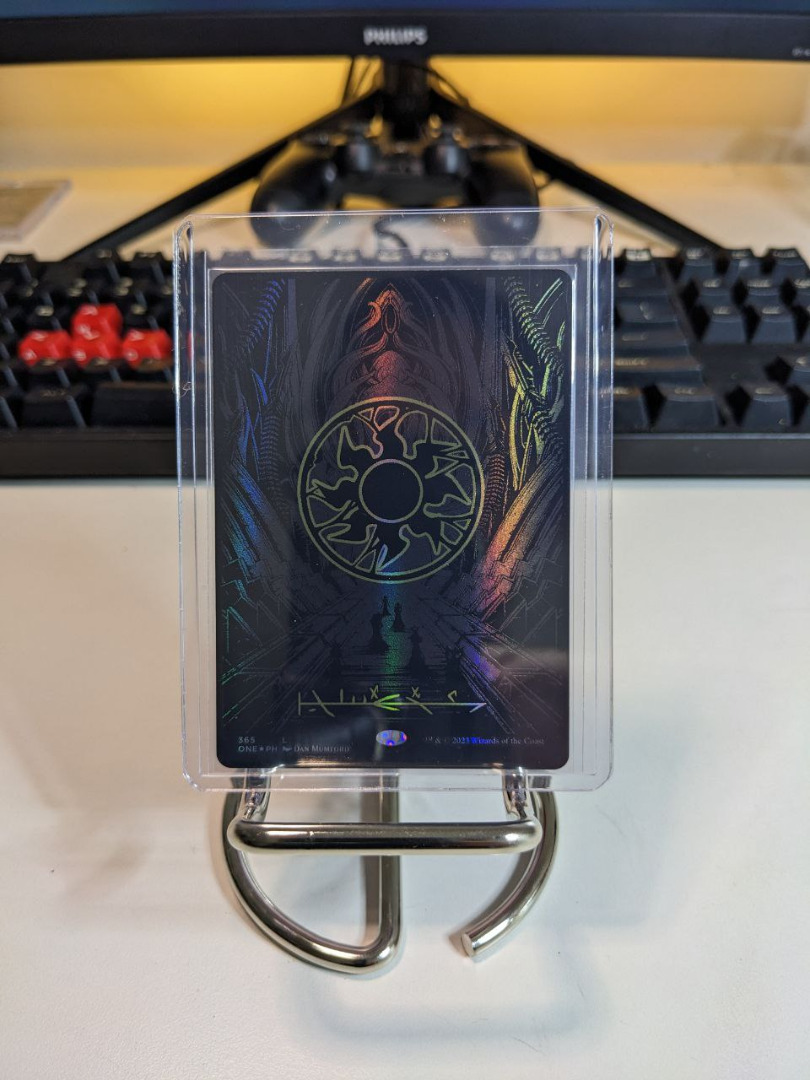 Phyrexia Compleated Bundle Lands Pack - Oil Slick, Phyrexian and Full ...