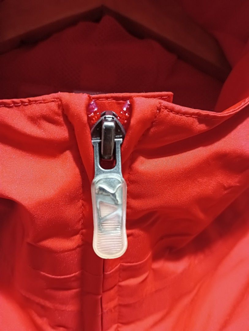 puma x schderia ferrari SANTANDER jacket, Men's Fashion, Coats, Jackets ...