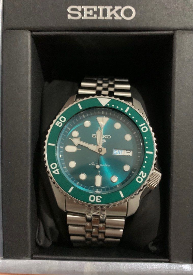 Seiko 5 Watch, Men's Fashion, Watches & Accessories, Watches on Carousell