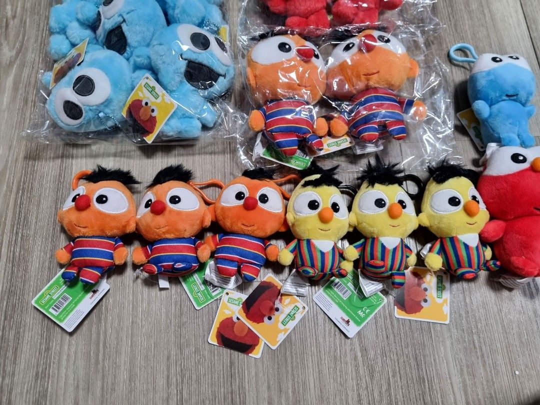 Sesame Street Ernie, Bert, Cookie Monster, Elmo Keychain Plush, Hobbies ...