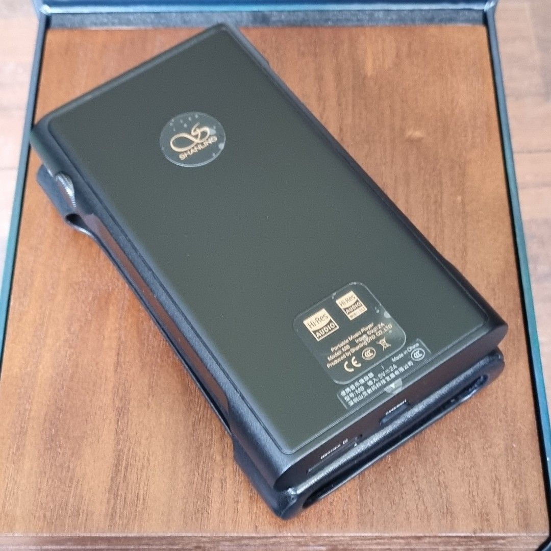 Shanling M8 with dual AKM4499EQ, Audio, Portable Music Players on Carousell