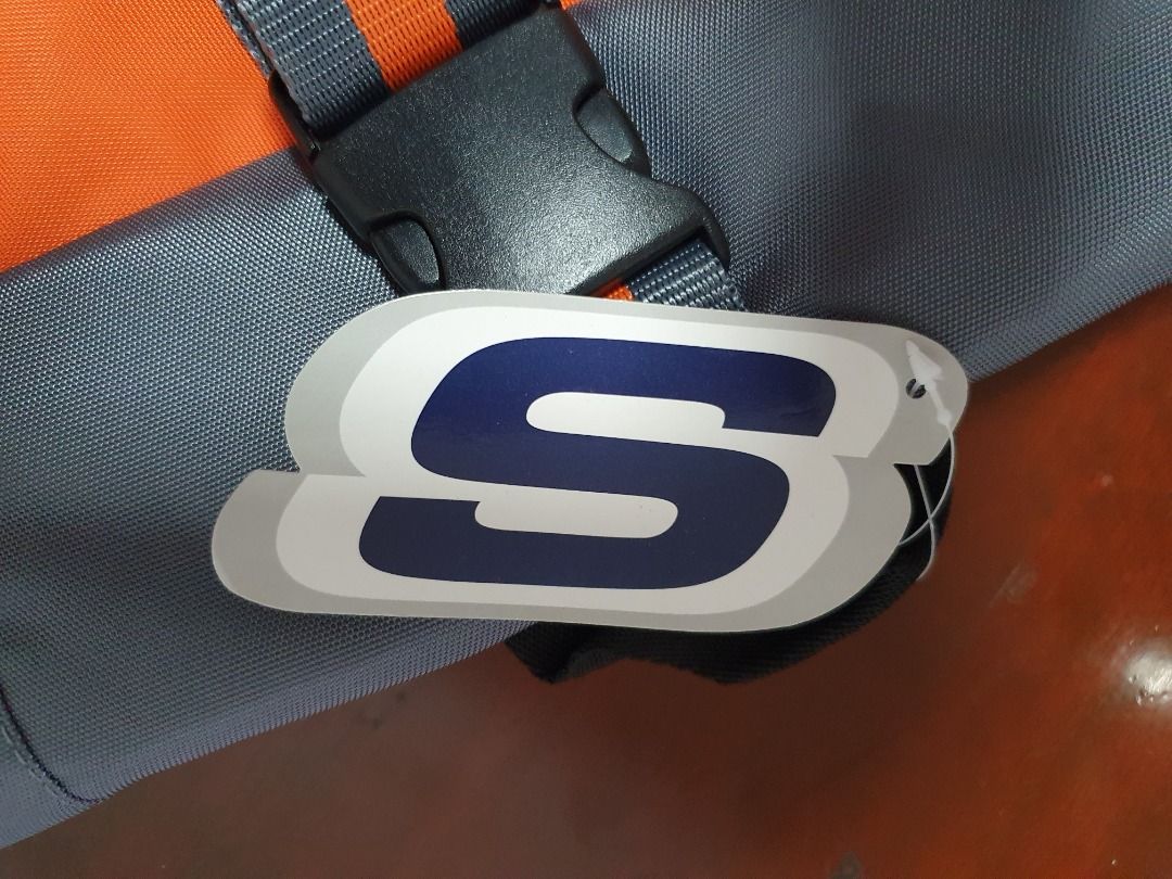 Skechers World Famous Backpack, Men's Fashion, Bags, Backpacks on Carousell