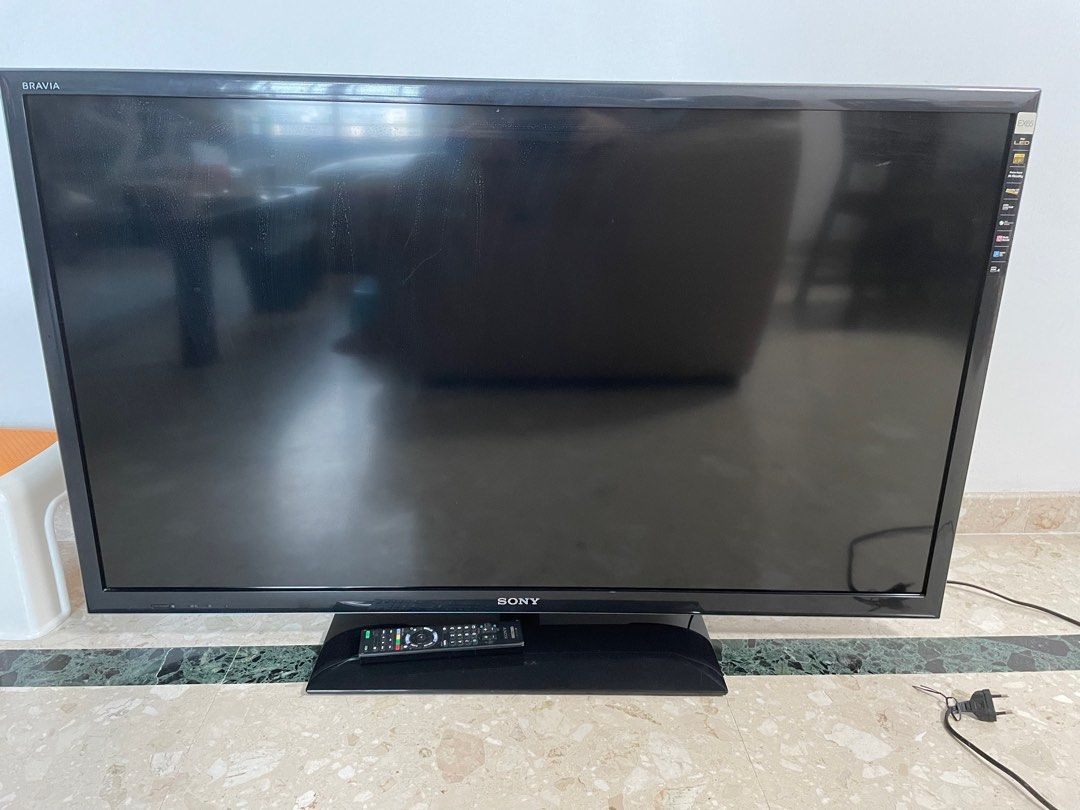 Sony Bravia, TV & Home Appliances, TV & Entertainment, TV on Carousell