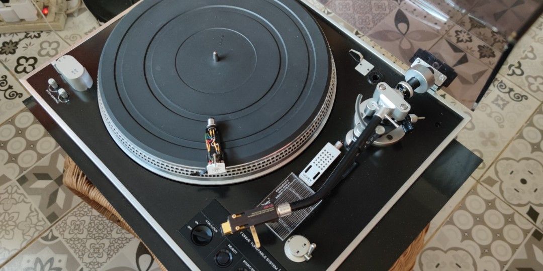 Sony PS8750 turntable very rare high end, Audio, Other Audio Equipment ...