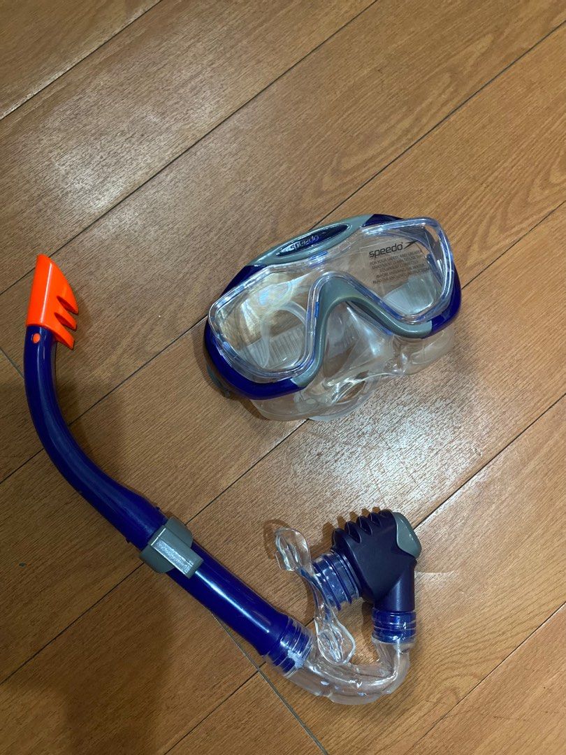 Speedo Snorkeling set with free swimming cap, Sports Equipment, Sports ...
