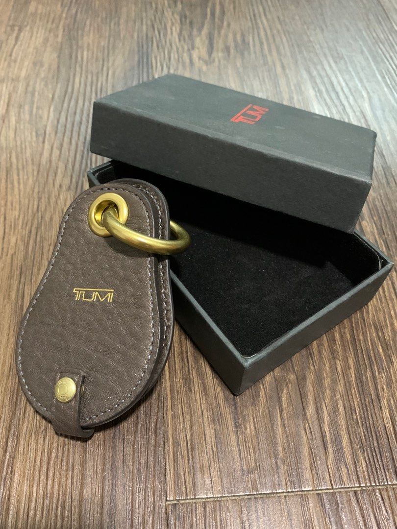 TUMI key fob with mirror, Women's Fashion, Watches & Accessories, Other ...