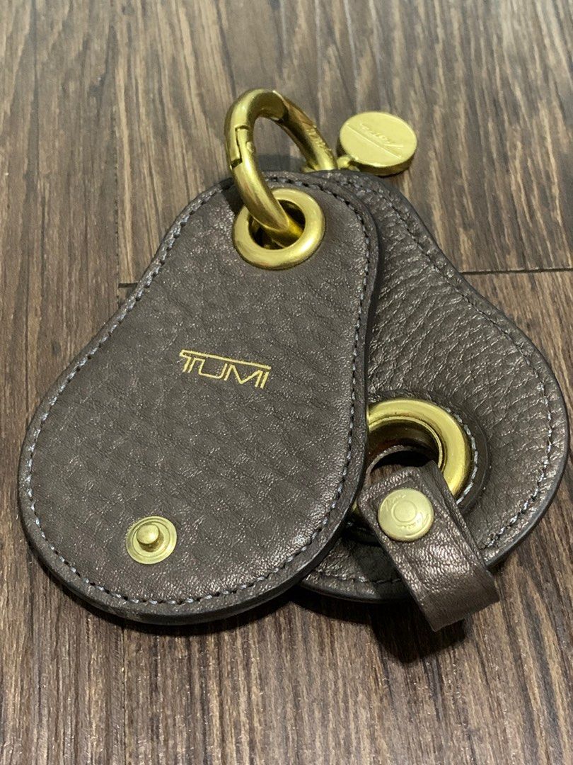 TUMI key fob with mirror, Women's Fashion, Watches & Accessories, Other ...