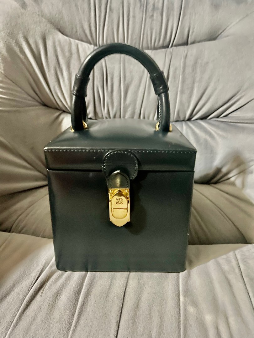 Vintage Autnentic LOEWE vanity Bag!!! on Carousell