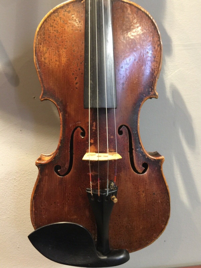 Vintage Carl Vulzar 4/4 Violin, Hobbies & Toys, Music & Media, Musical Instruments on Carousell