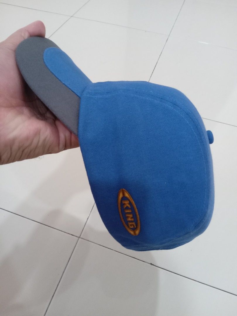 Vintage Puma Hamburger SV Cap, Men's Fashion, Watches & Accessories, Cap & Hats on Carousell