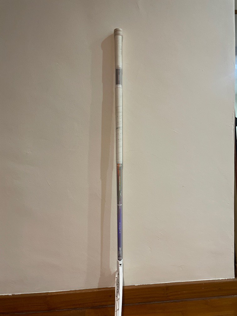 Zone Hyper Air Superlight 28 Holographic/White Floorball Stick, Sports ...