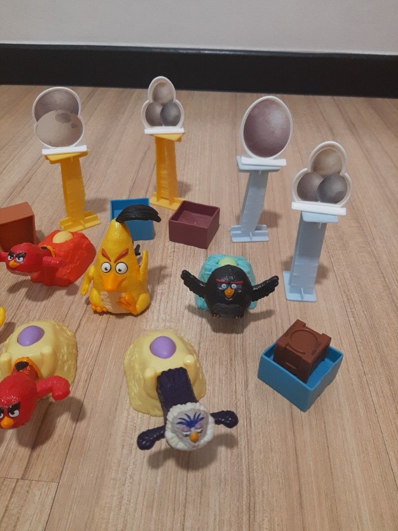 Angry birds set only $4, Hobbies & Toys, Toys & Games on Carousell
