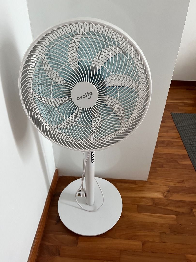 Avolta Digital Stand Fan/ Table Fan 16 Inch, Furniture & Home Living ...