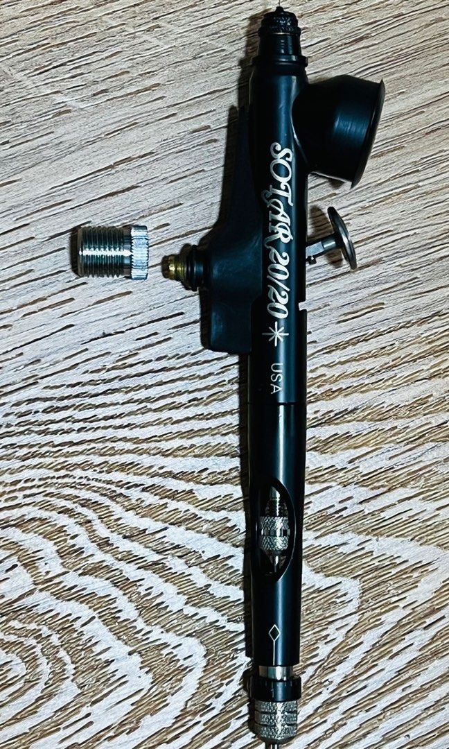 Badger Air-Brush Co Sotar 20/20 2020-2F Gravity Feed Airbrush with Fine ...