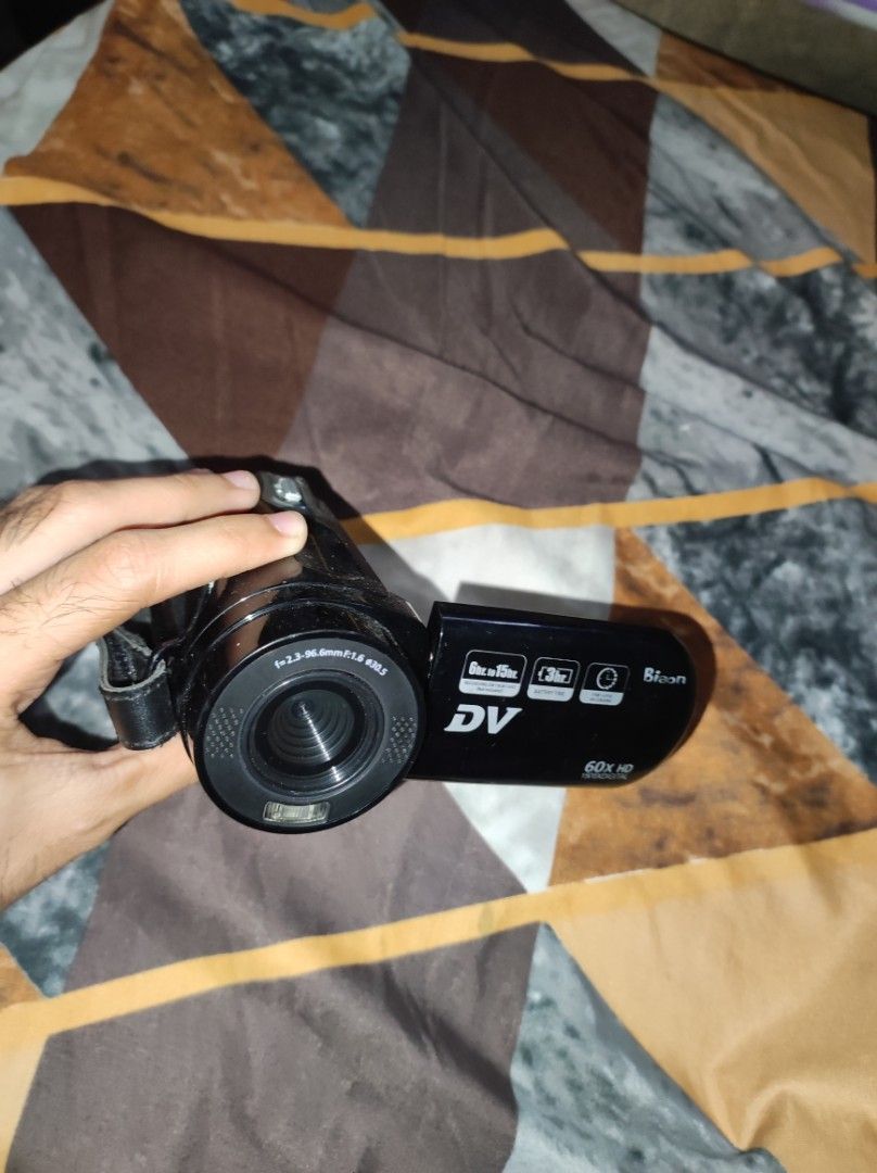 Bison Handcam, Photography, Cameras on Carousell