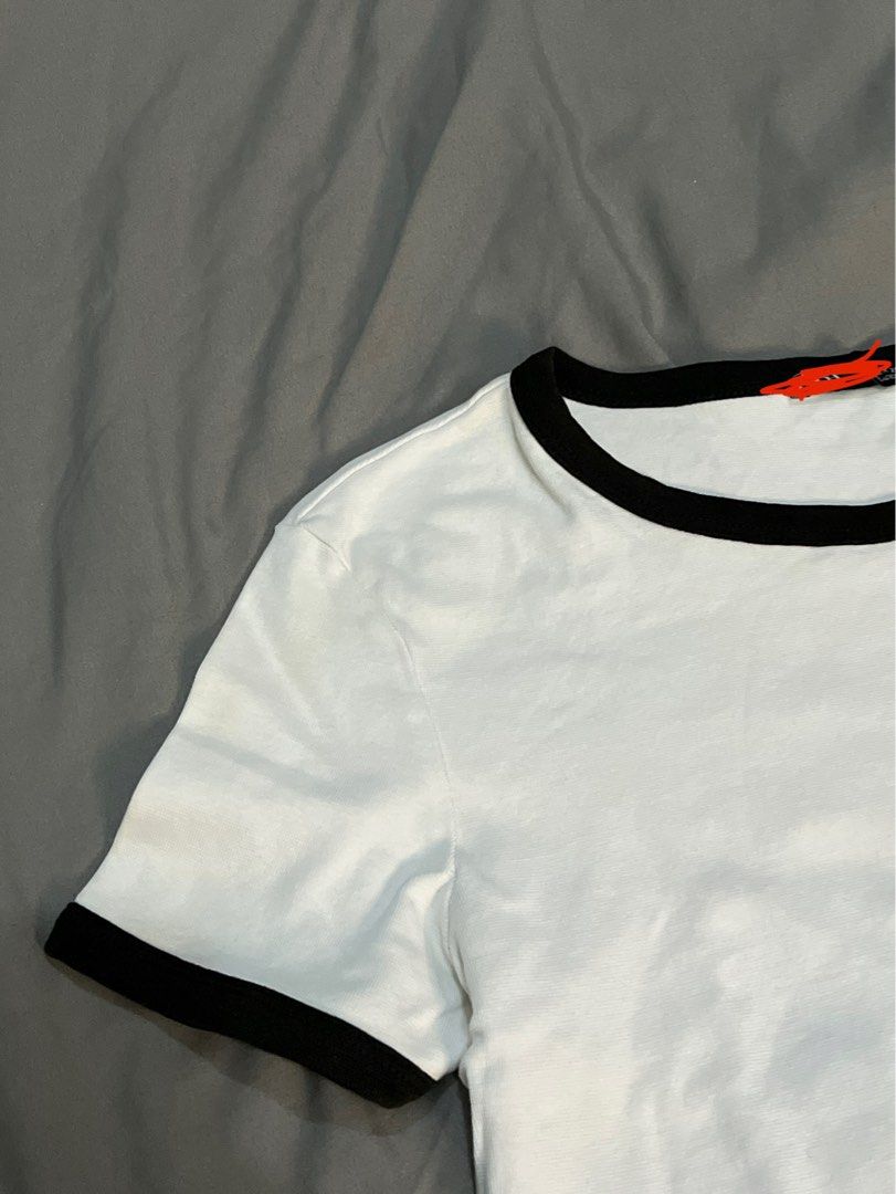 BLACK AND WHITE RINGER CROP TOP, Women's Fashion, Tops, Shirts on Carousell
