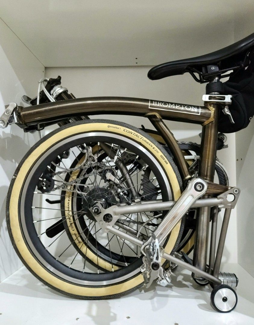 Brompton Black Lacquer Chrome Superlight External 5 Speed, Sports ...