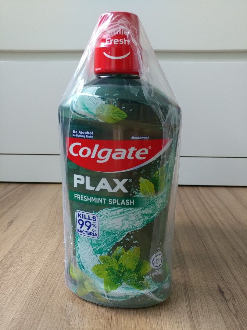 Colgate Mouthwash 1 litre, Beauty & Personal Care, Oral Care on Carousell