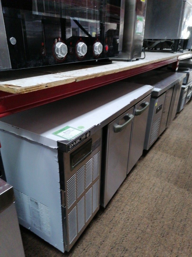 Daiichi 2 Doors Counter Freezer, 1200mm x 600mm x 850mmh, 180W, 220V ...