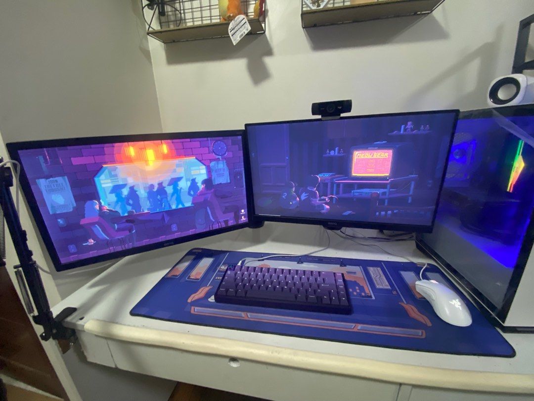 Dual Computer Monitor with Stand, Computers & Tech, Parts & Accessories ...