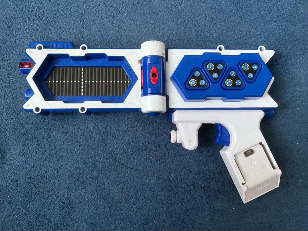 DX Kamen Rider Ixa Riser, Hobbies & Toys, Toys & Games on Carousell