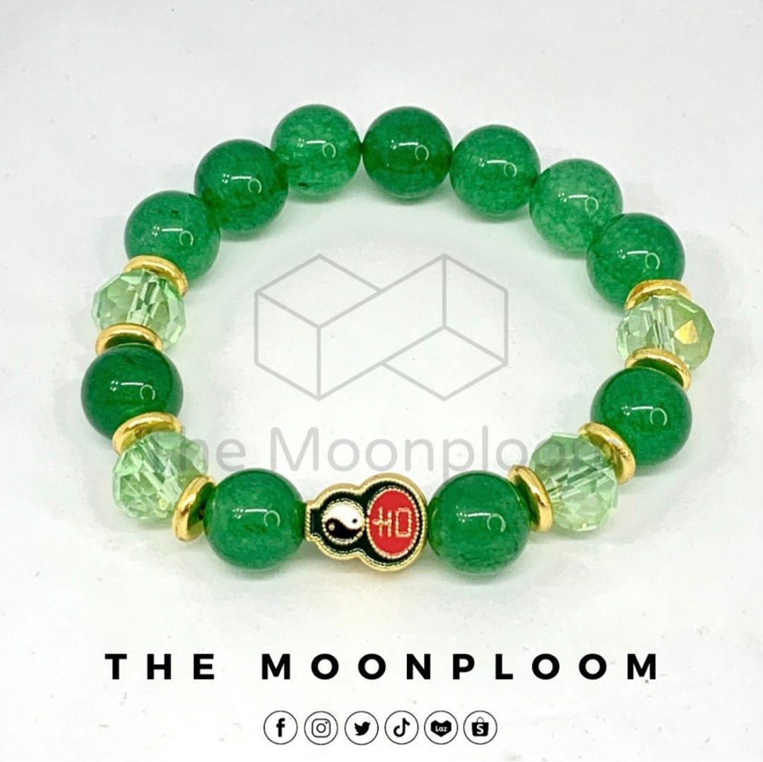 Emerald Quartz Stone with Gourd of Longevity / Wulo / Wu Lou Charm ...